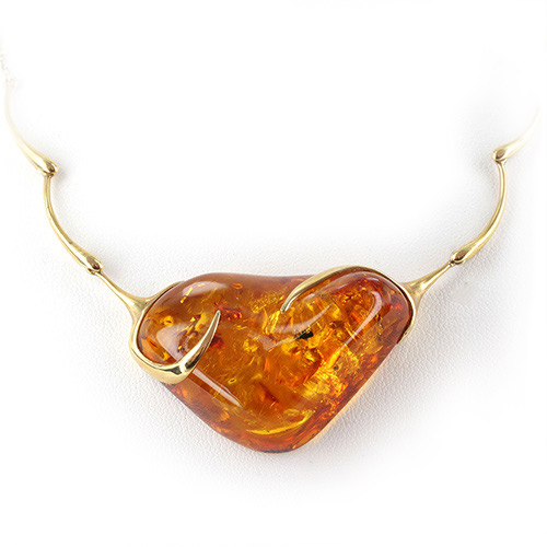 Amber in Gold – Amber Centre London